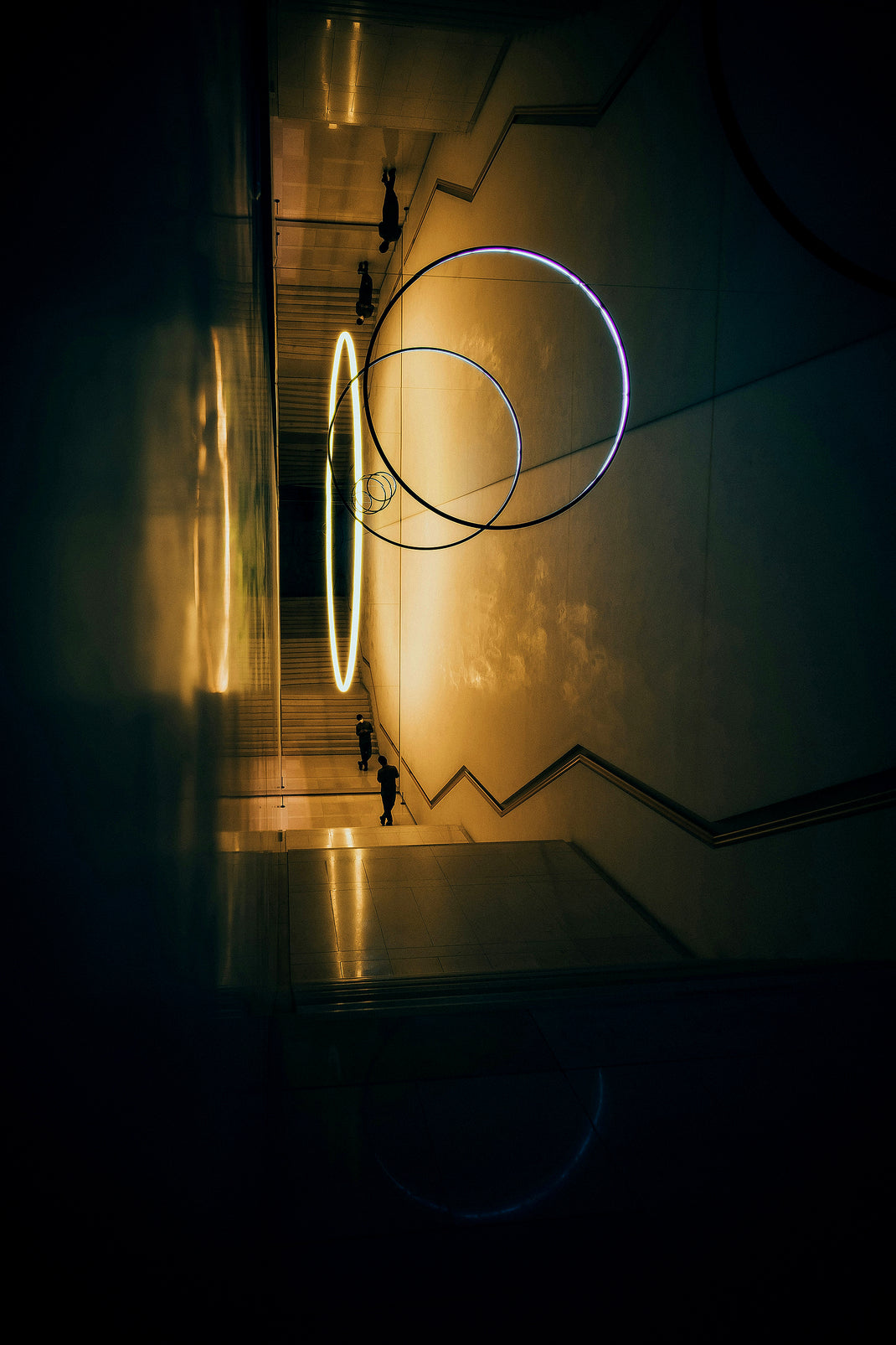 Linear Curved – NES Light