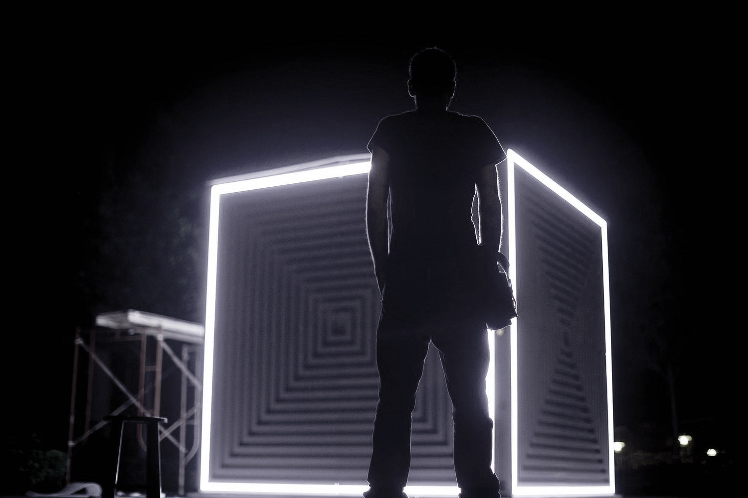 Structure – NES Light